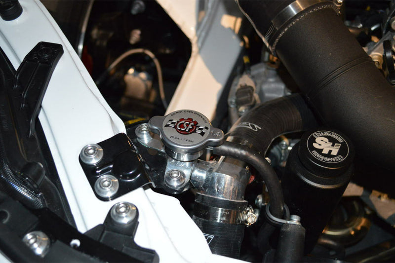 CSF All-Aluminum Filler Neck w/ 1.4 Bar High Pressure Radiator Cap - F ...